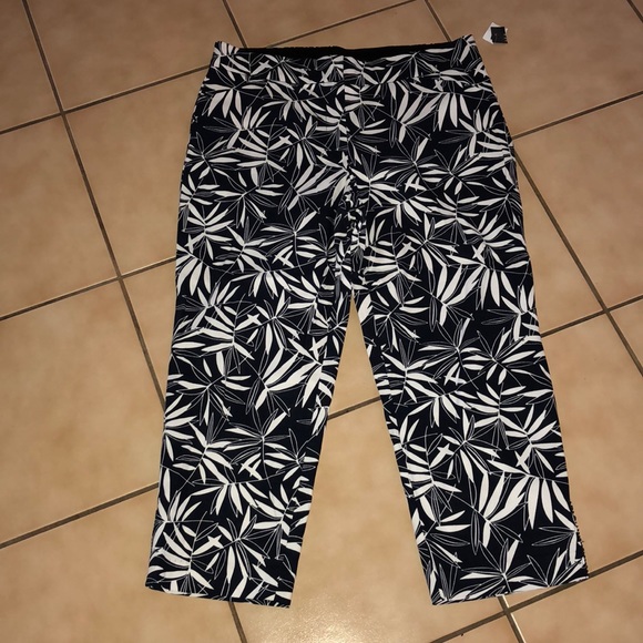 Counterparts | Pants & Jumpsuits | Counterparts Cropped Pants | Poshmark
